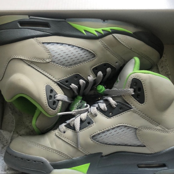 Jordan | Shoes | Retro 5 Silvergreenflint Grey | Poshmark